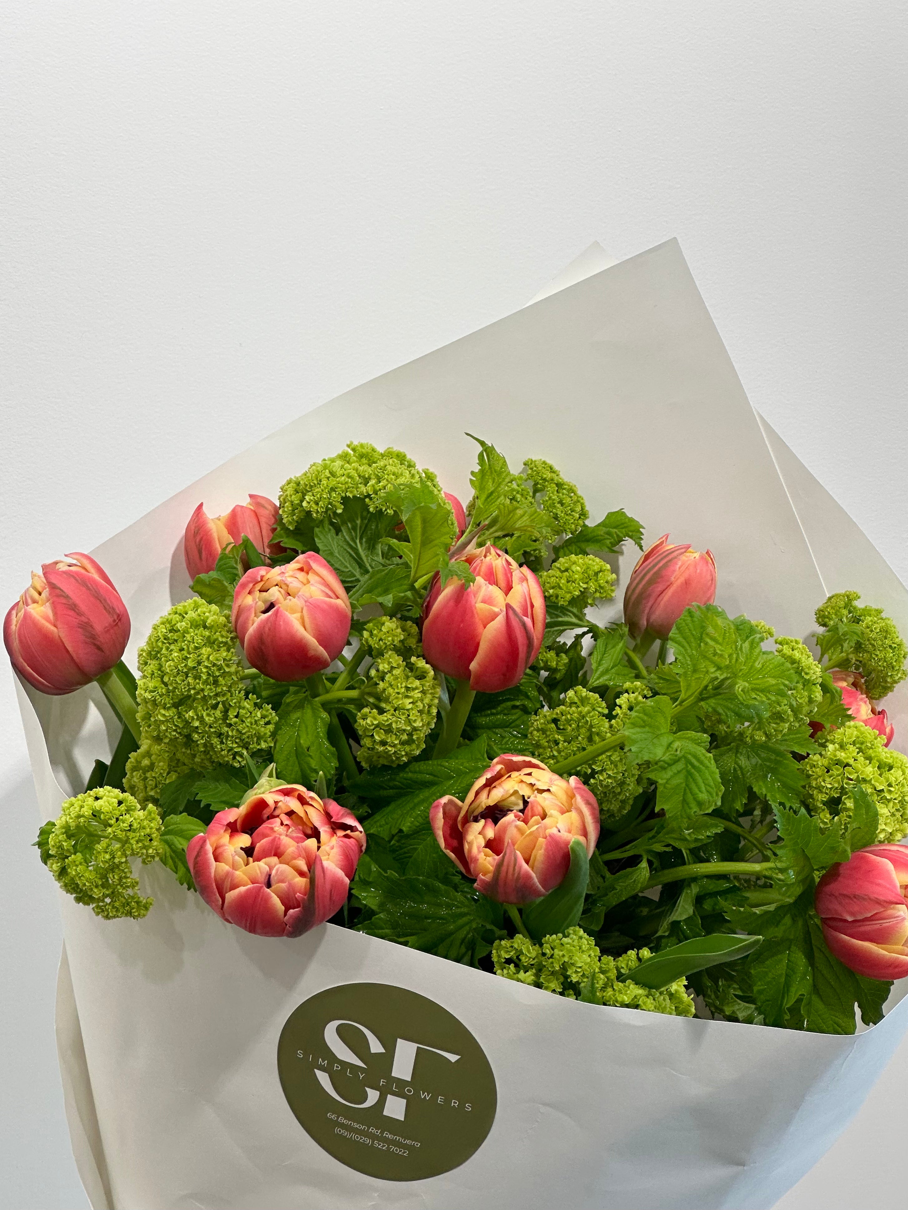 The Tulip Posy – Simply Flowers on Benson