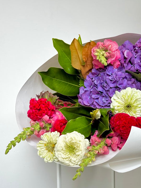Blooms – Simply Flowers on Benson